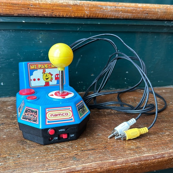 Namco | Video Games & Consoles | Ms Pacman 5 In Plug And Play Tv Video ...